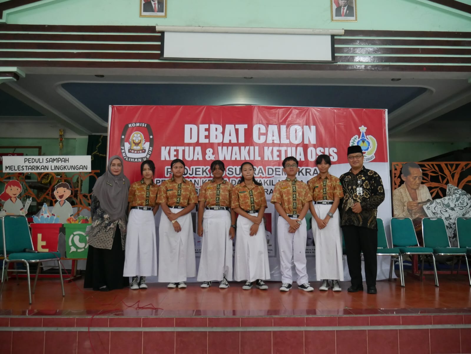 Debat Calon Ketua dan Wakil Ketua OSIS SMP Negeri 2 Surakarta Tahun 2023 2024
